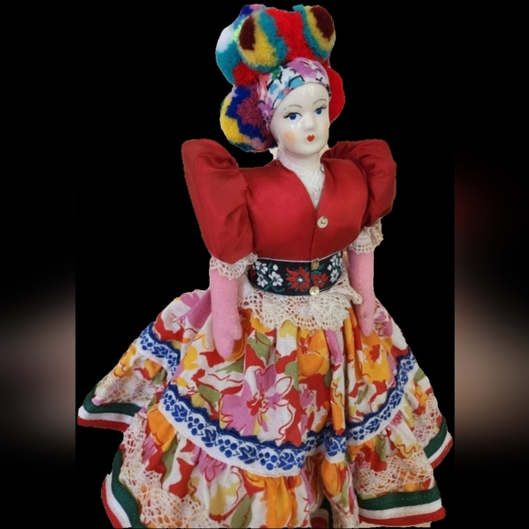 Art | Hungarian Costume 12 Dallas Folk Art Doll With Matyo Embroidery ...